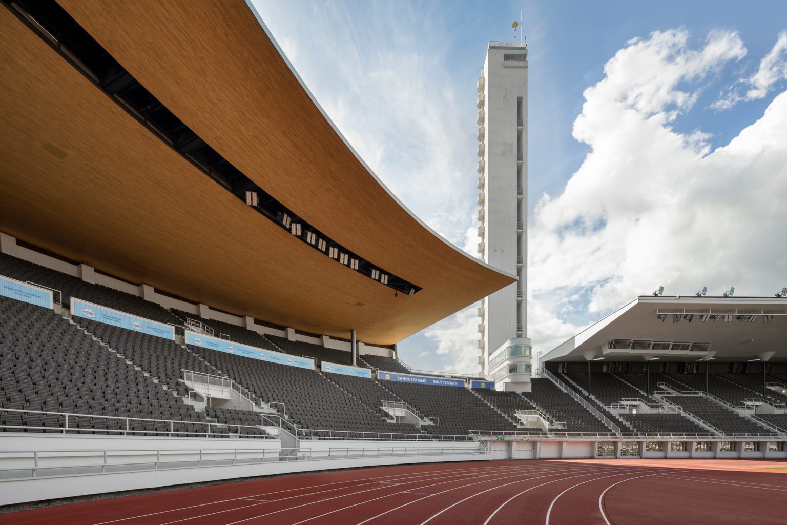 Helsinki Olympic Stadium - Piiroinen